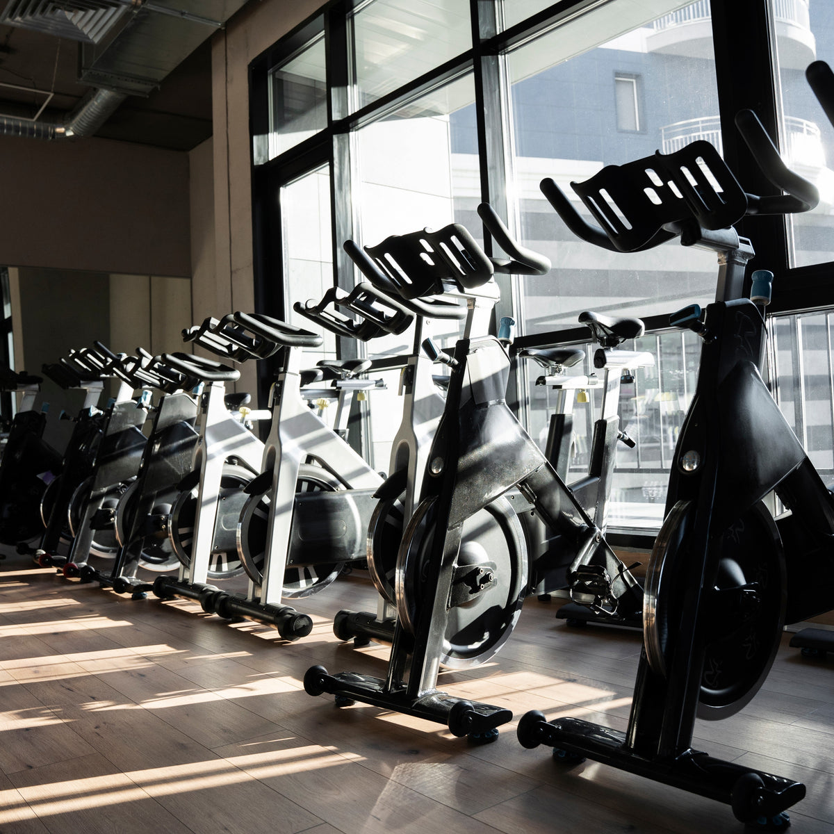 Top Cardio Gym Equipments a Beginner Must Try at a Commercial Gym ...
